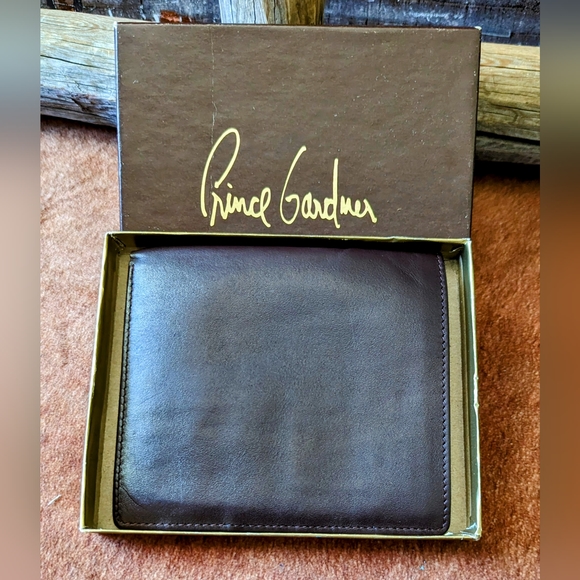 Prince Gardner | Bags | Prince Gardner Brown Cowhide Leather Mens ...